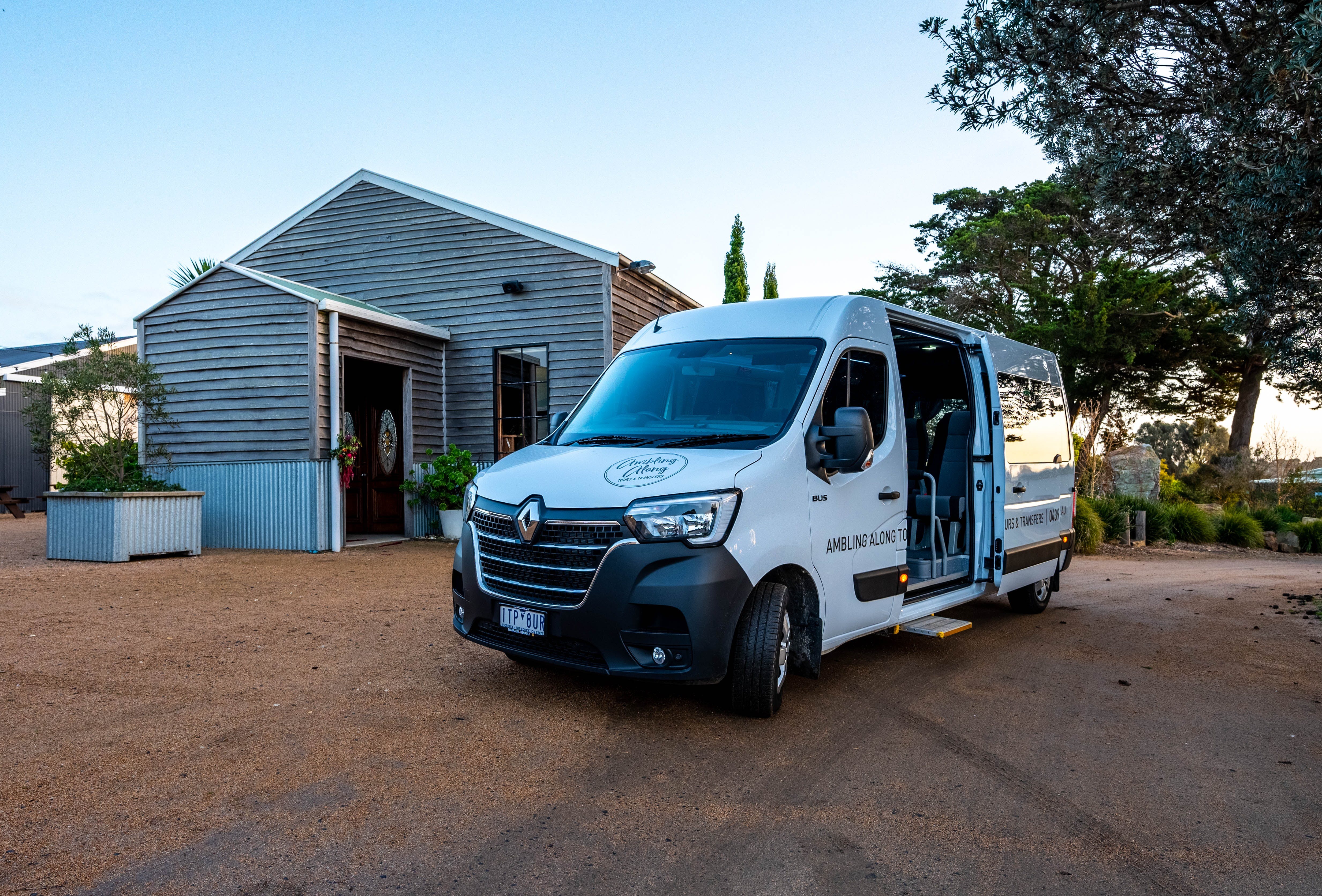 Ambling Along Tours and Transfers | Visit Phillip Island